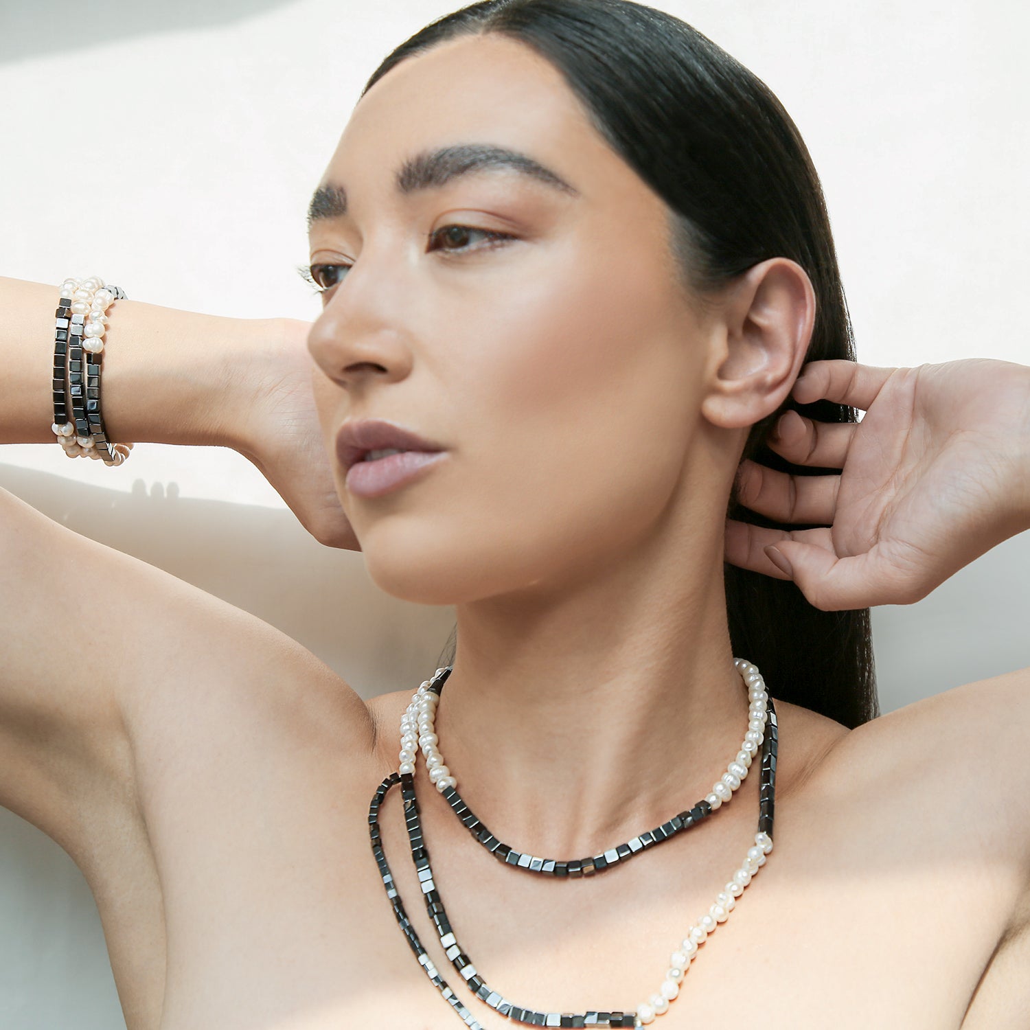 RE:LOOP contemporary sterling silver and freshwater pearl jewellery ...